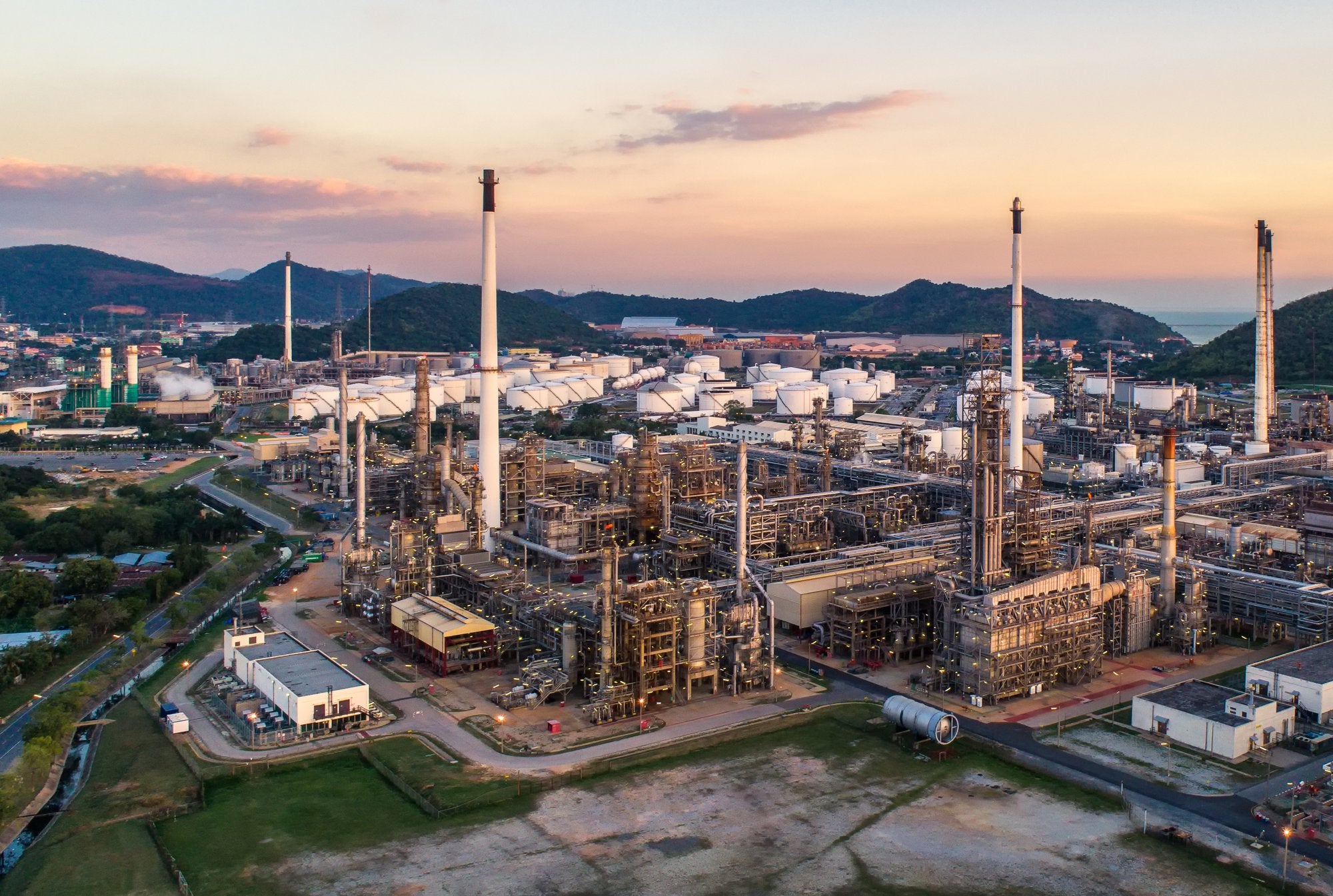 Refinery Earnings Are Up. Why? | American Fuel & Petrochemical ...